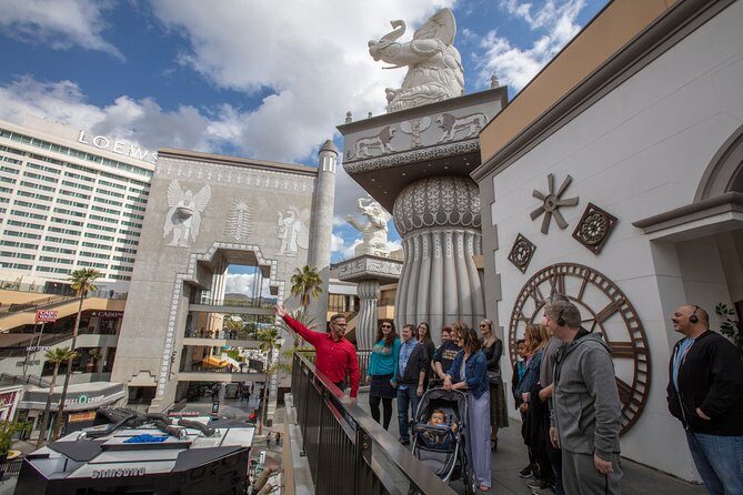Total Hollywood Experience with Walk of Fame and Celebrity Homes Tour - Key Points