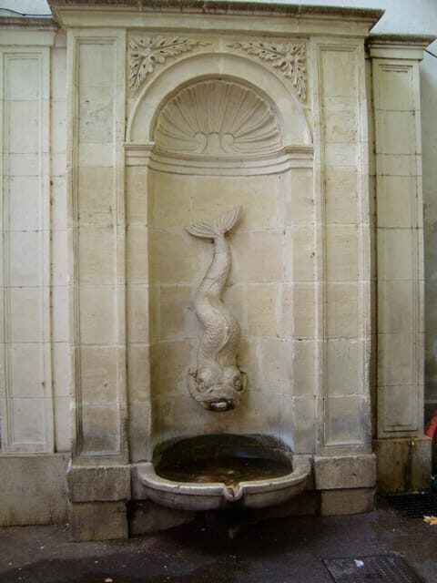 Toulon - Old Town Private Walking Tour - Who Should Consider This Tour?