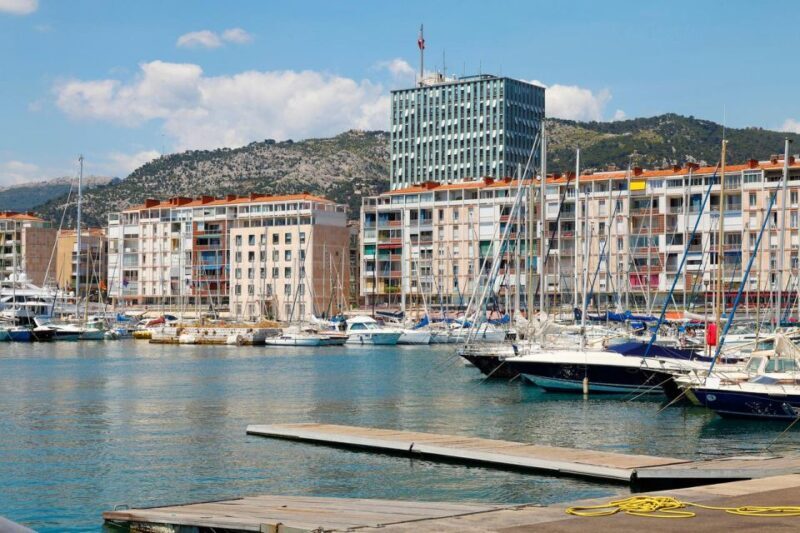 Toulons Heritage Stroll: A Private Walking Tour - Price and Value: Is It Worth It?