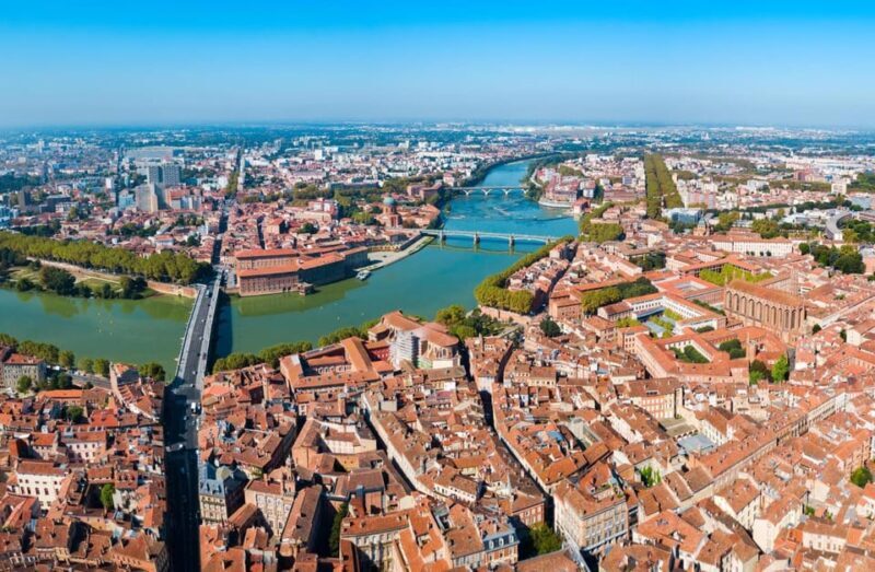 Toulouse: Express Walk with a Local in 60 minutes - Discover the Highlights of Toulouse in a Flash