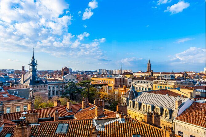Toulouse Old Town Treasure Exploration Game and Tour - An Innovative Way to See Toulouse