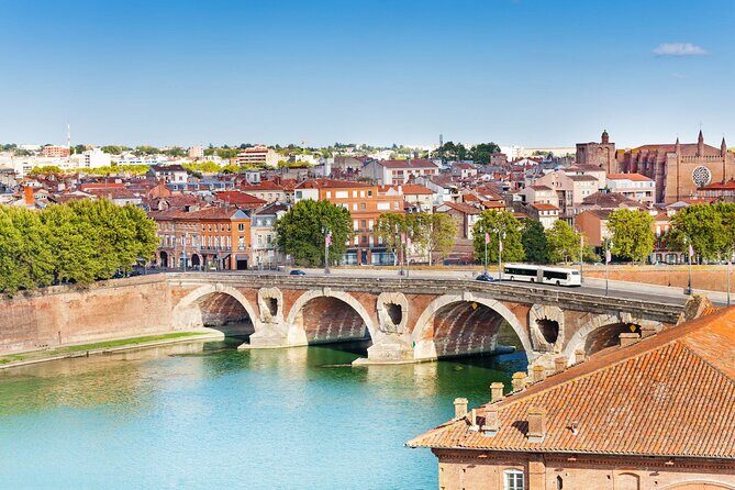Toulouse Old Town Treasure Exploration Game and Tour - Authentic Perspectives from Travelers