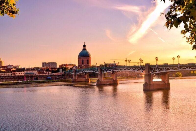 Toulouse: Private custom tour with a local guide - An In-Depth Look at the Experience