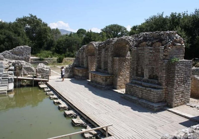 Tour and guide Blue Eye  Butrint - Key Points