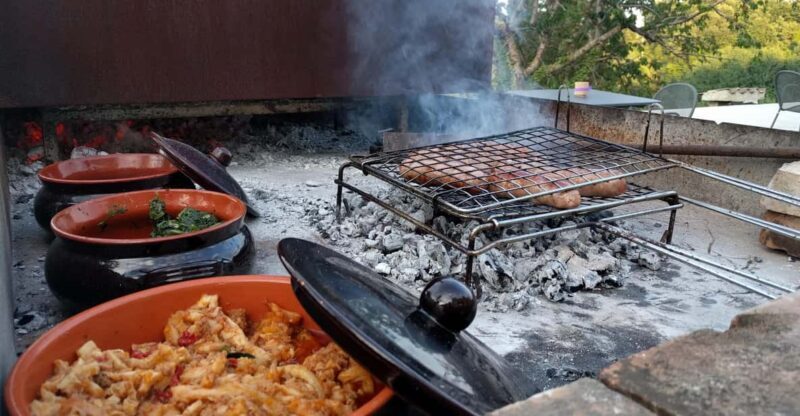 TOUR AND LUNCH AT THE CELLAR, SAUSAGES BY THE VINEYARD - Discovering Tuscany Through Its Vineyards and Flavors