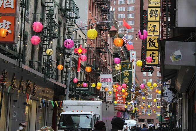 Tour and Tasting in the Lower East Side, Chinatown & Little Italy - Exploring NYC’s Cultural Corners: A Review of the Tour and Tasting in the Lower East Side, Chinatown & Little Italy