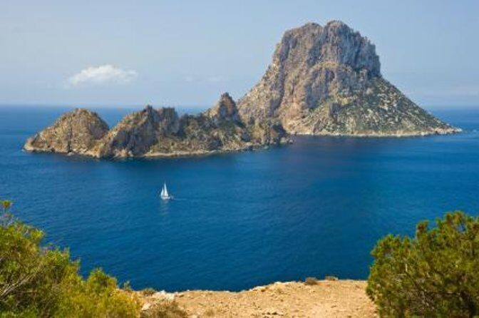 TOUR around the JEWELS of IBIZA SALT BEDS, ES VEDRA, TIME & SPACE - Key Points