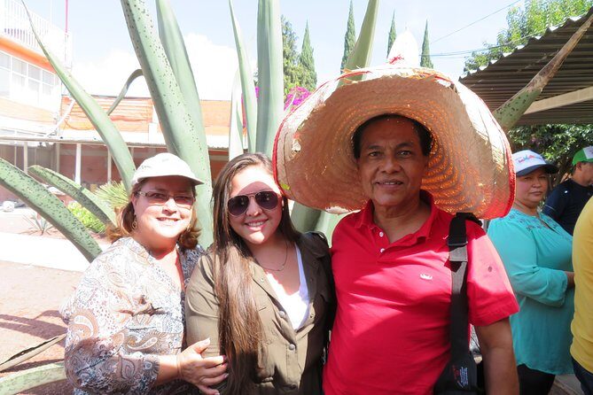 Tour Basilica de Guadalupe and Pyramids of Teotihuacan - Key Points