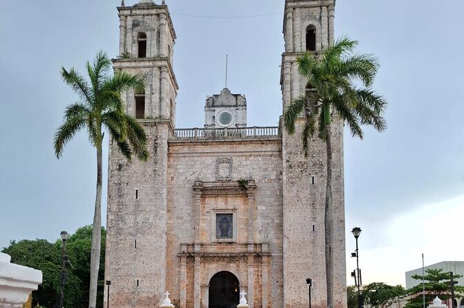 Tour Chichen Itza, Cenote and Valladolid All Inclusive - Key Points