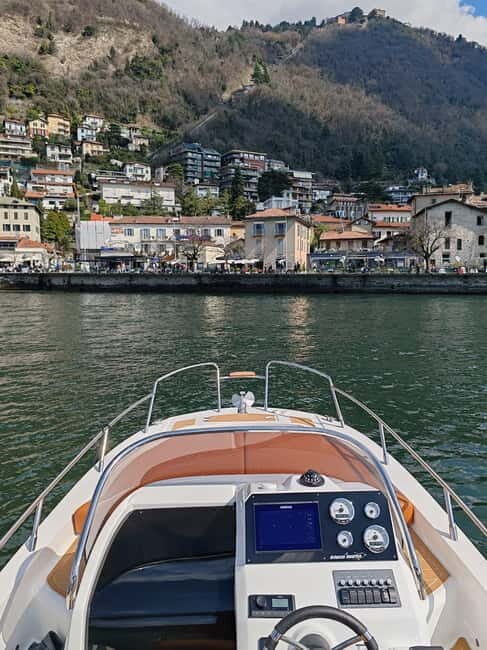 Tour Como Varenna: Lake Como Shared 4 hours - An In-Depth Look at the Lake Como Shared Boat Tour
