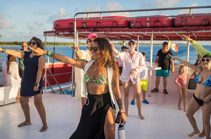 Tour El Cielo Cozumel Reef Snorkeling and Catamaran Party - Who Would Love This Tour?