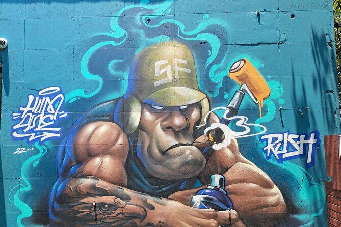 Tour Evolution of Muralism paints your Grafiti - A Closer Look at the Tour Experience