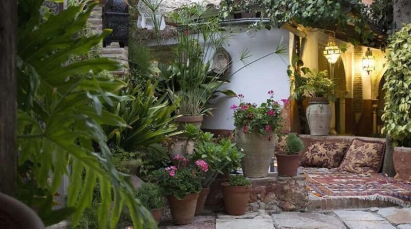 Tour from Alicante to Casa Morisca in Crevillente with Tea and Pastries in a Van - Key Points