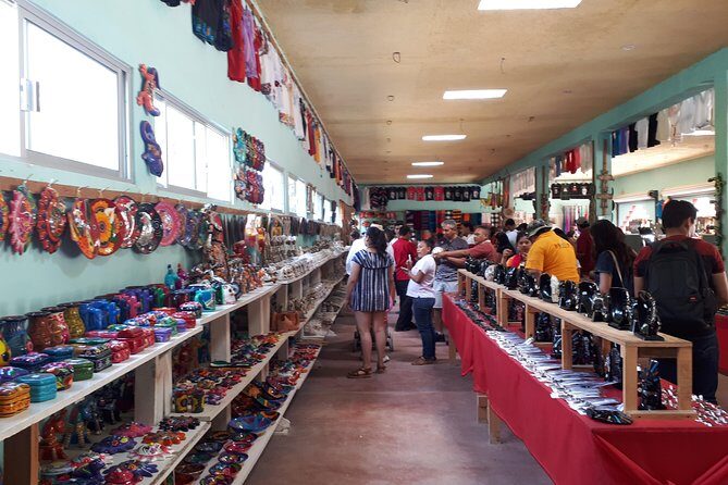 Tour from Cancun to Chichen Itza with cenote food and Valladolid - Is This Tour Right for You?