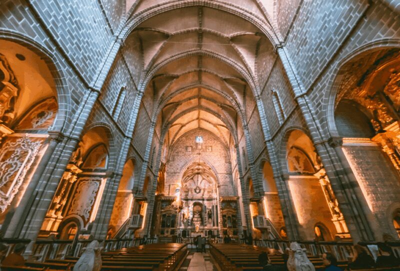 Tour from Lisbon: ÉVORA and Alentejo Wines - The Winery Experience: Savoring Regional Wines