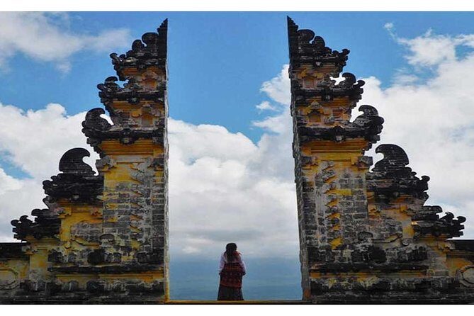 Tour Gate of Heaven at Lempuyang Temple - Blue Lagoon Snorkeling with lunch - Lempuyang Temple and the Gate of Heaven