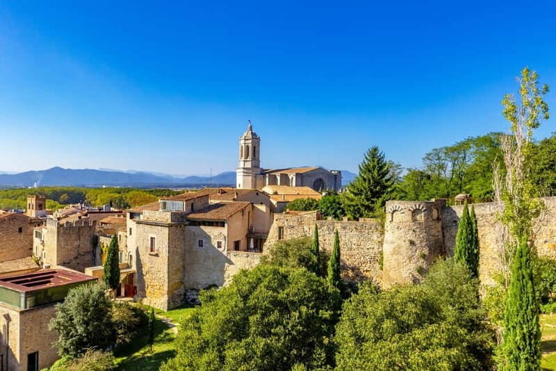 Tour Girona, Castell d'Hostalric & Roca Village - Authentic Catalan Charm on a Day Trip: Girona, Hostalric & Roca Village