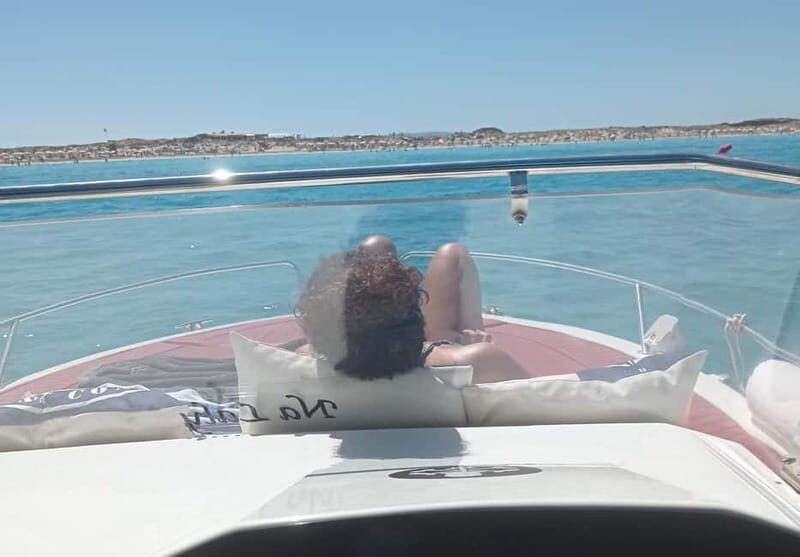 Tour: "Ibiza-Formentera" from the sea in a private boat - Key Points