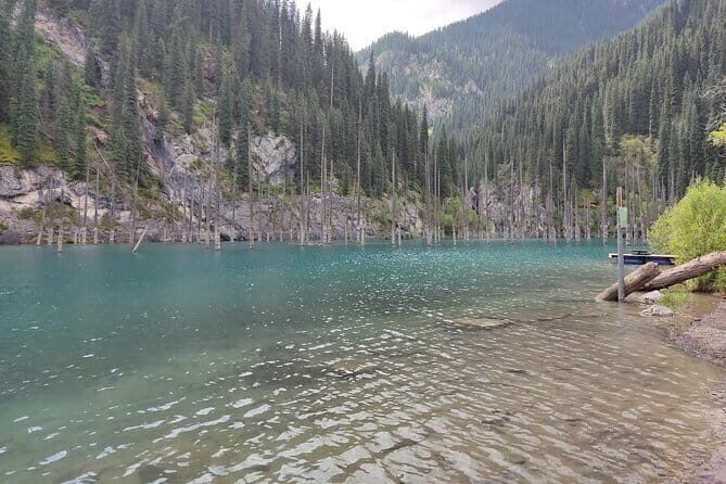 Tour in Almaty Kaindy Lake and Kolsai Lake via Charyn Canyon - An In-Depth Look at the Kazakh Mountain Day