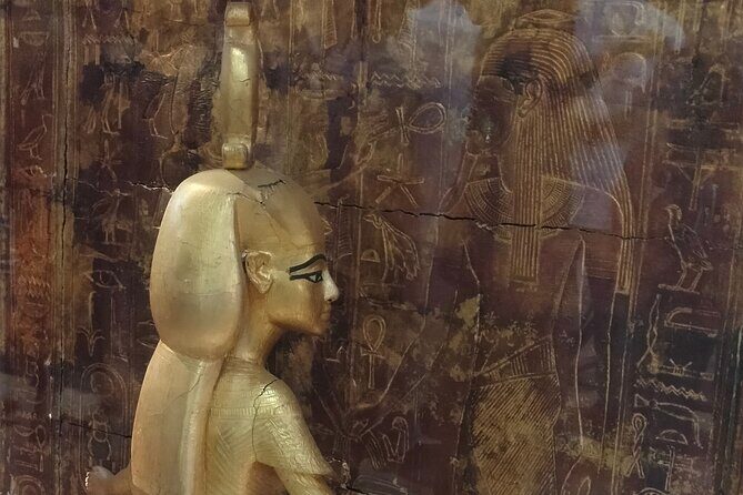 Tour in Egyptian Museum, Citadel of Saladin and Khan Elkhalili - Exploring Khan El-Khalili Bazaar