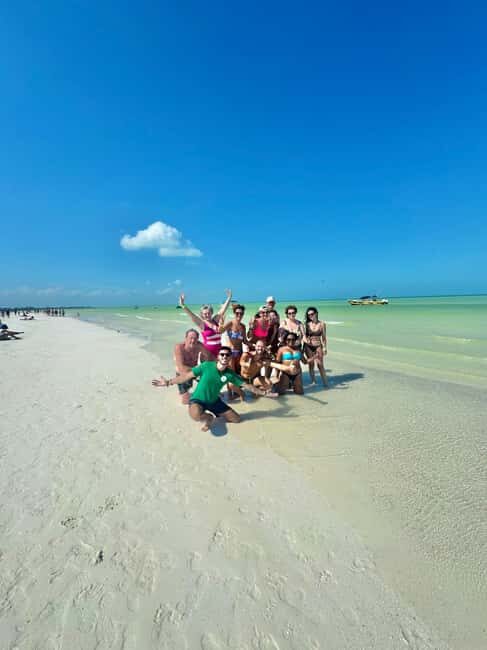 Tour in Italian in Holbox - The People Behind the Tour