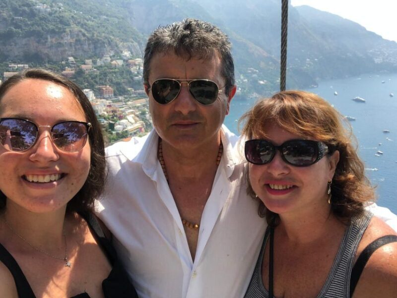 Tour in Minivan Mercedes to Sorrento & Pompeii - Key Points