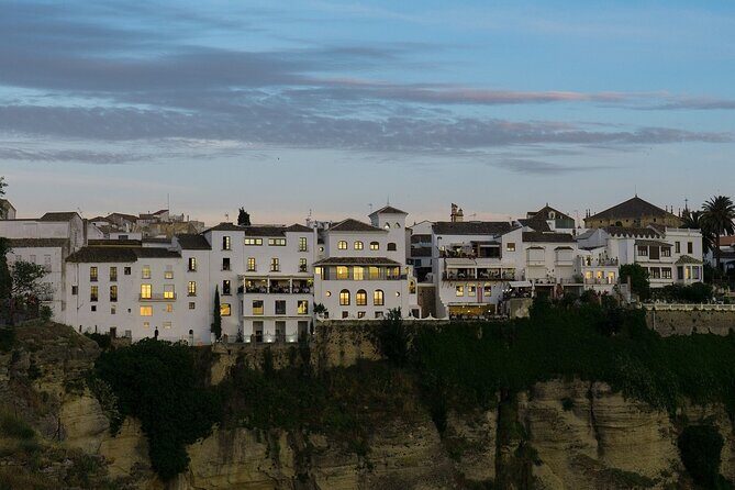Tour in Ronda with Guided Visit and Setenil de las Bodegas - What to Expect from the Tour in Ronda and Setenil de las Bodegas