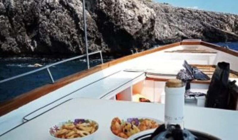 Tour in Salento - An Authentic Day on the Water in Leuca