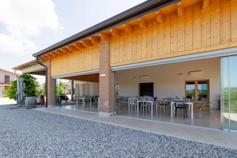 Tour in Valpolicella: wine, oil, and peach tasting - Key Points