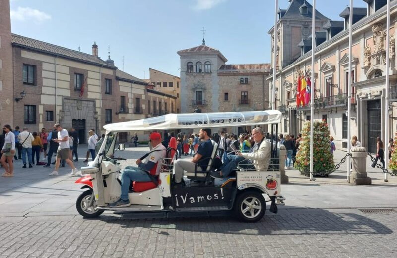 Tour Madrid: Secrets in a Electric Tuk Tuk - Navigating Madrid in a Tiny Electric Tuk Tuk