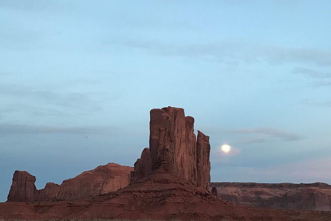 Tour Monument Valley with a Navajo guide (3SNGT 1.5hr) - Real Traveler Experiences