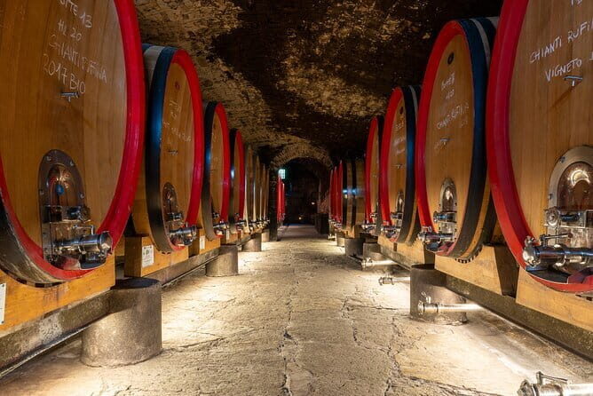 Tour of 900year old secret cellars + tasting of 3 wines and bread with EVO oil - FAQs