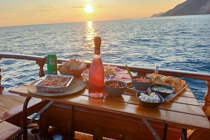 Tour of Apericena at Sunset and Dinner on Boat - An Authentic and Scenic Sea Adventure