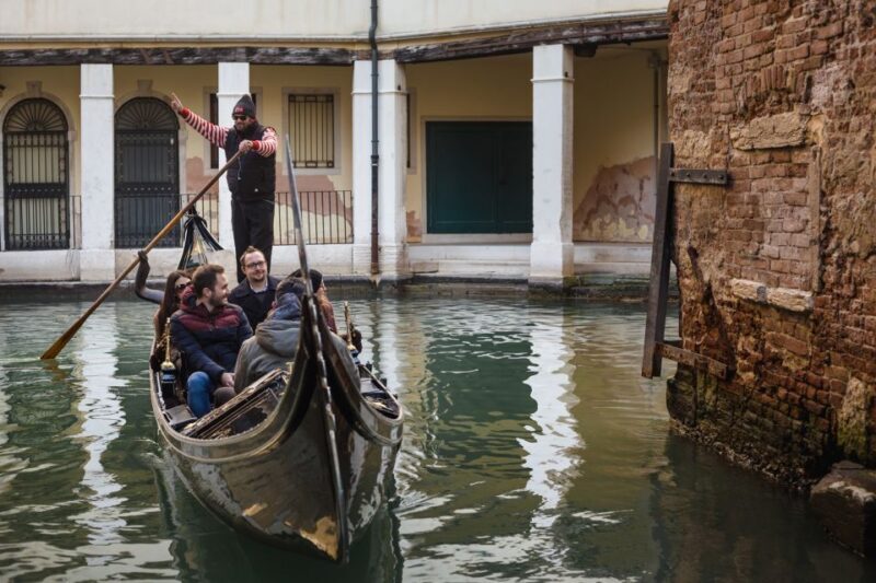 Tour of Doge's Palace and Gondola Ride - Who Will Appreciate This Tour?