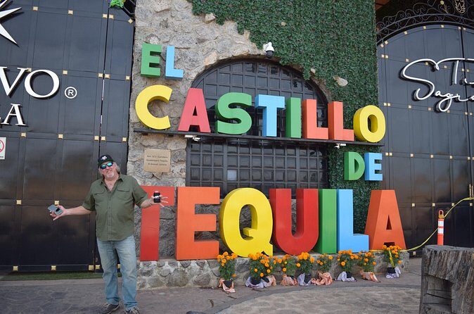 Tour of El Castillo Distillery to Cantaritos Experience - Practical Details: Transportation, Cost, and Logistics