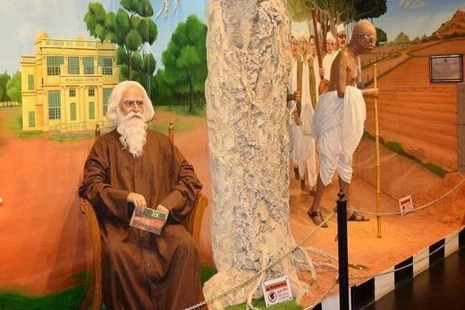 Tour of Jaipur Wax Museum - What to Expect from the Experience