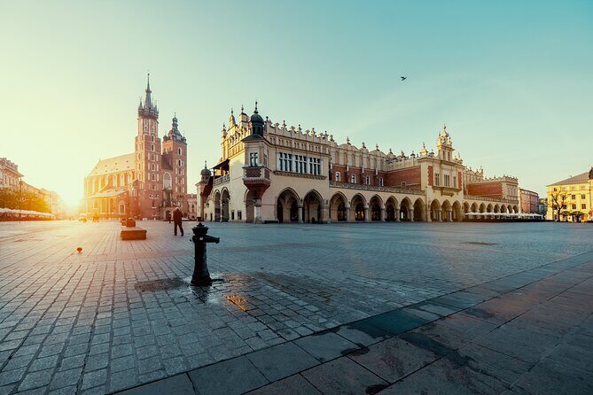 Tour of Krakow City Old Town, Kazimierz and Ghetto by Golf Cart - What Real Travelers Say