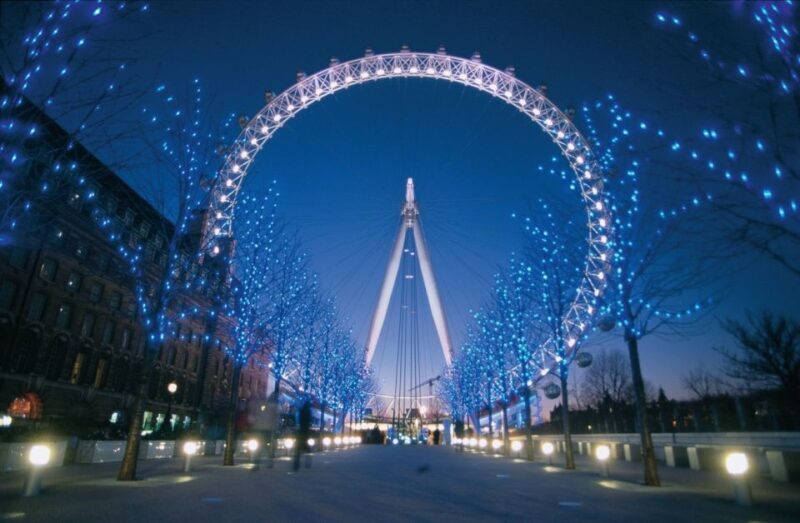 Tour of London and Christmas Day Lunch Cruise - Key Points