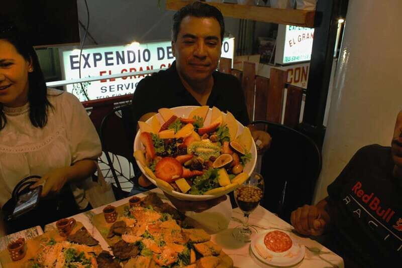 Tour of Mexican markets with Mezcal and traditional food - Key Points