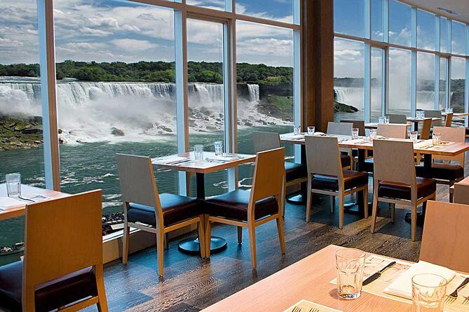 Tour of Niagara Falls with Cruise and Lunch from Toronto - The Ideal Audience