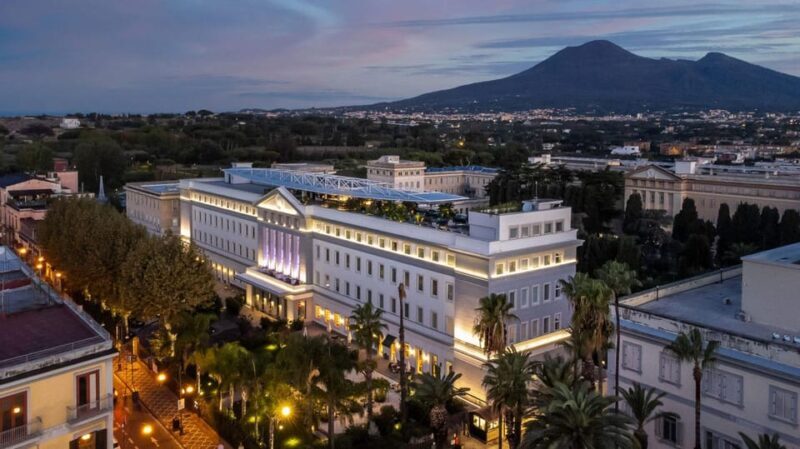 Tour of Pompeii excavations and Sorrento from Naples - The Pompeii Ruins: History in a Snapshot