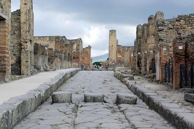 Tour of Positano+Sorrento+Pompeii (BEST SELLER Full Day) - FAQ