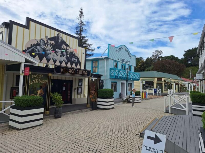 Tour of the Bay, Te Puna Sculpture Park and Historic Village - How the Tour Works