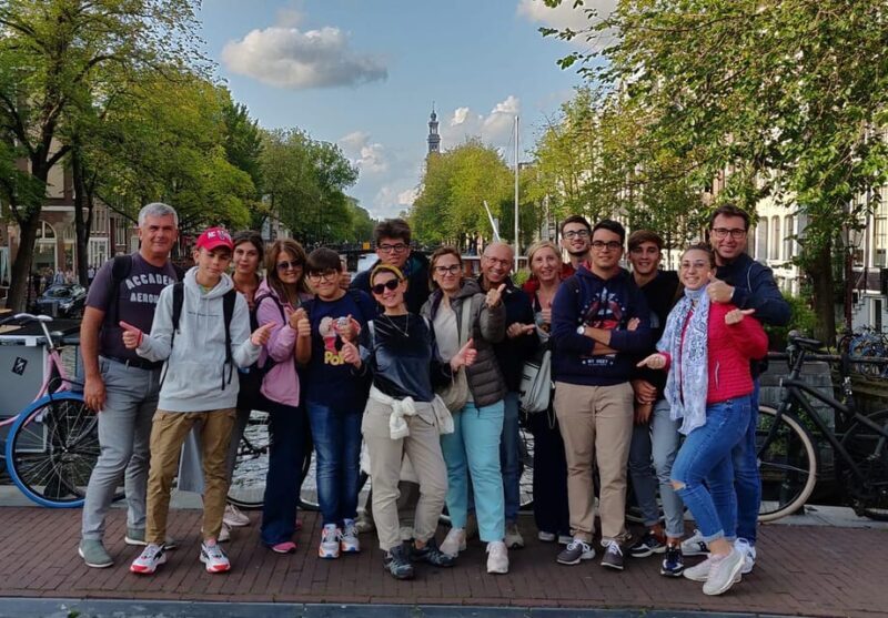 Tour of the historical center of Amsterdam in Italian - Exploring the Itinerary: From Iconic Spots to Hidden Corners
