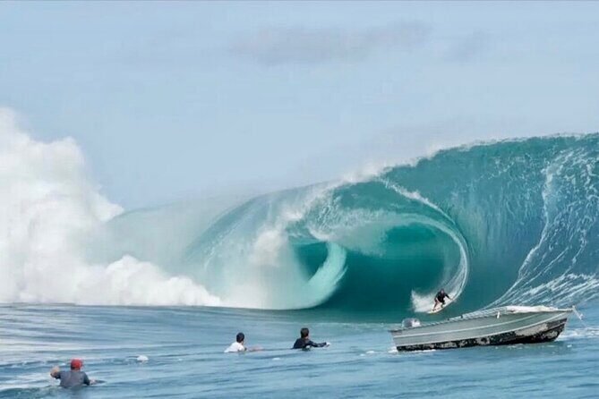 Tour of the island and Peninsula WITH Paragliding and Taxi Boat (Teahupoo) - Gardens and Waterfalls