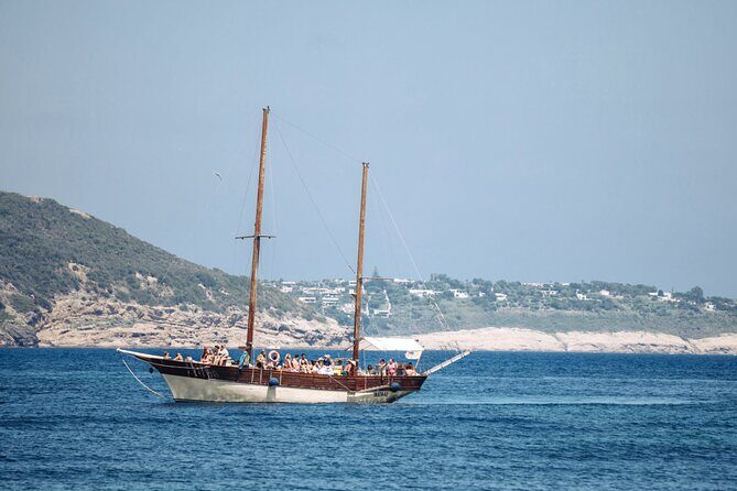 Tour of the island of Ischia in schooner - Who Will Love This Tour?