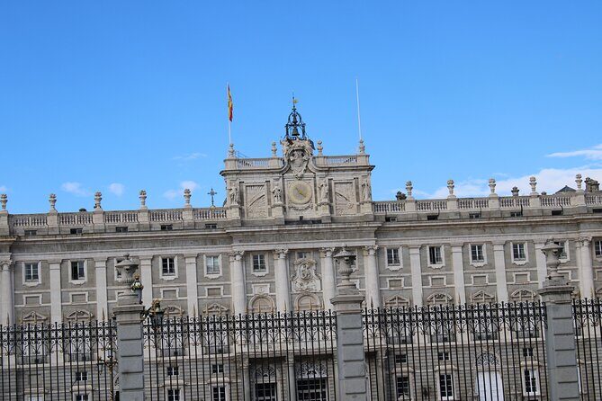 Tour of the Royal Palace of Madrid with tickets and without queue - FAQ