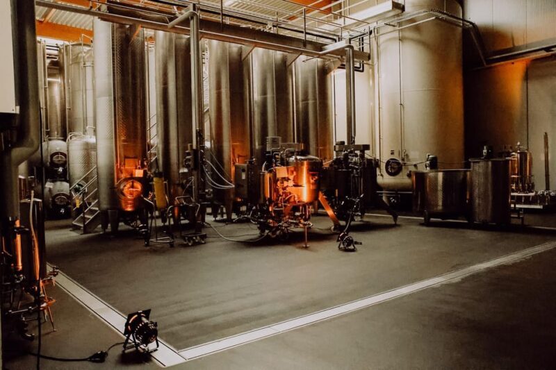 Tour of the Rüdesheim sparkling wine cellar Ohlig with tasting - Key Points