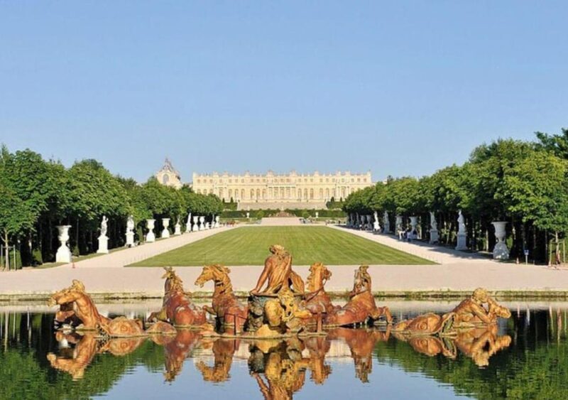 Tour Of Versailles Palace & Gardens With Legendary Sun King - An In-Depth Look at the Versailles Tour