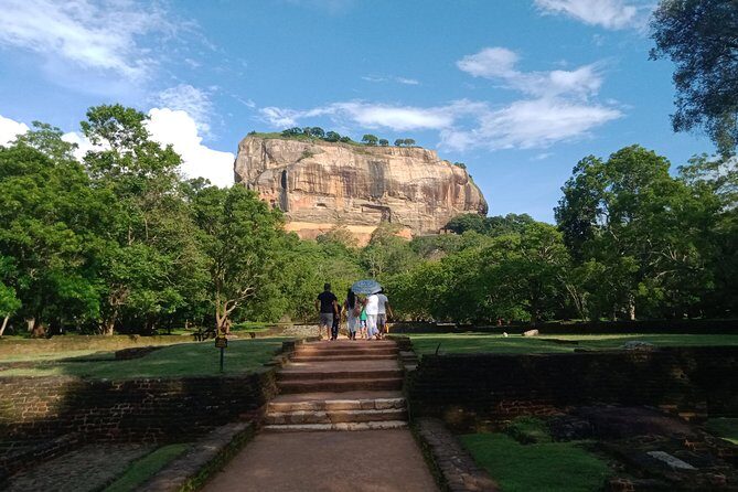 Tour Packages in Sri Lanka - Most Popular Round Tour - All in One Tour - What Travelers Love About This Tour
